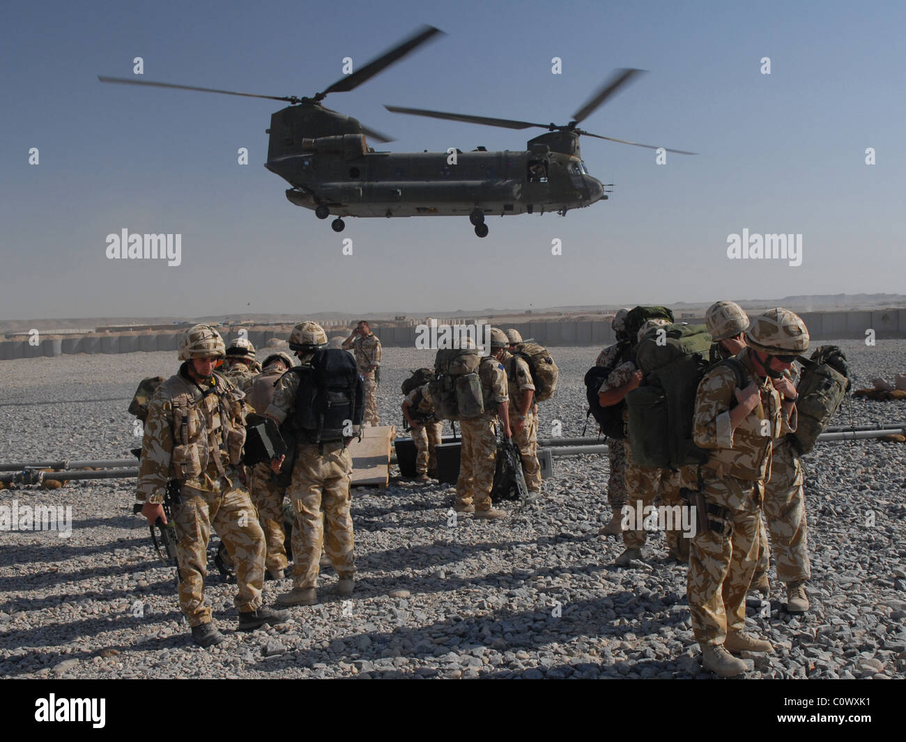 The Boeing CH 47 is a versatile twin engine Tandon rotor heavy lift ...