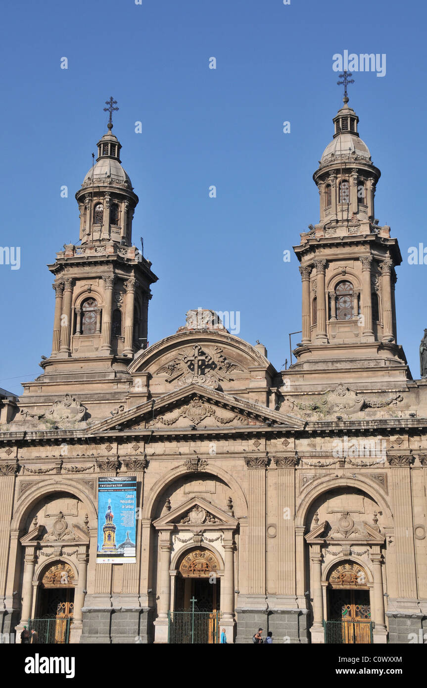 Exterior of santiago metropolitan cathedral hi-res stock photography ...
