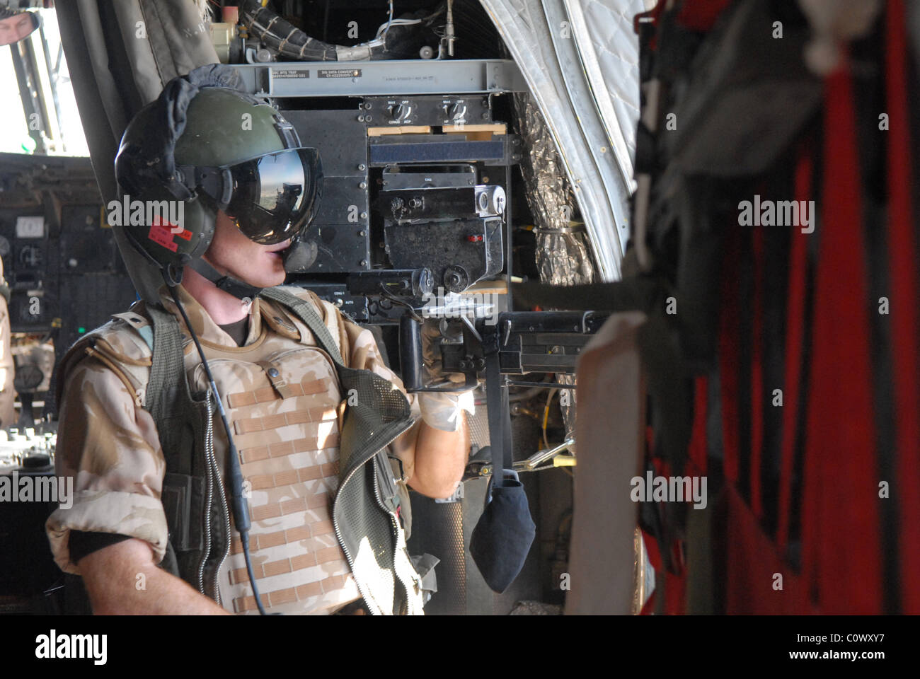 The Boeing CH 47 is a versatile twin engine Tandon rotor heavy lift ...