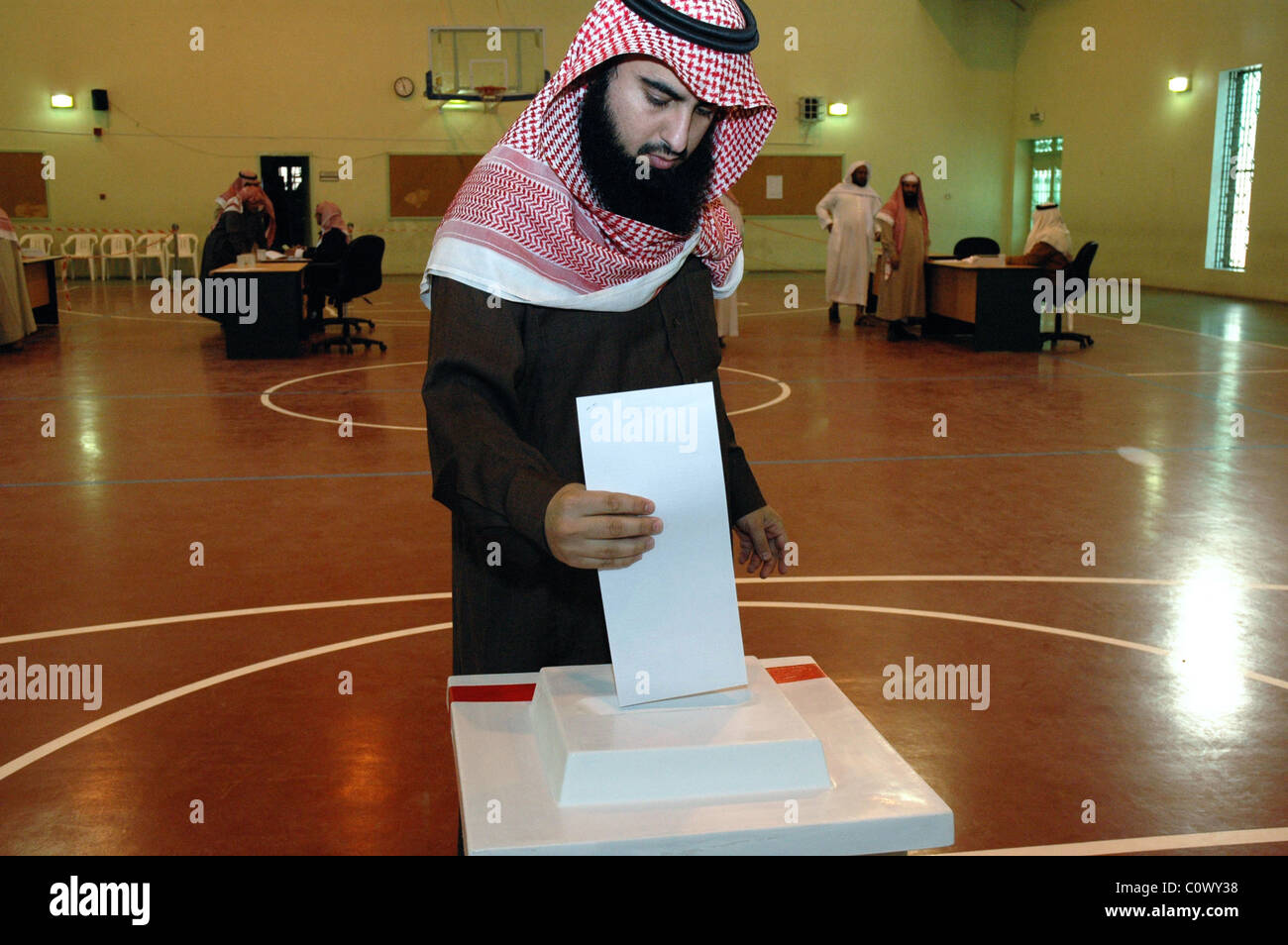 Riyadh, Saudi Arabia Voters cast their ballots during historic first ...