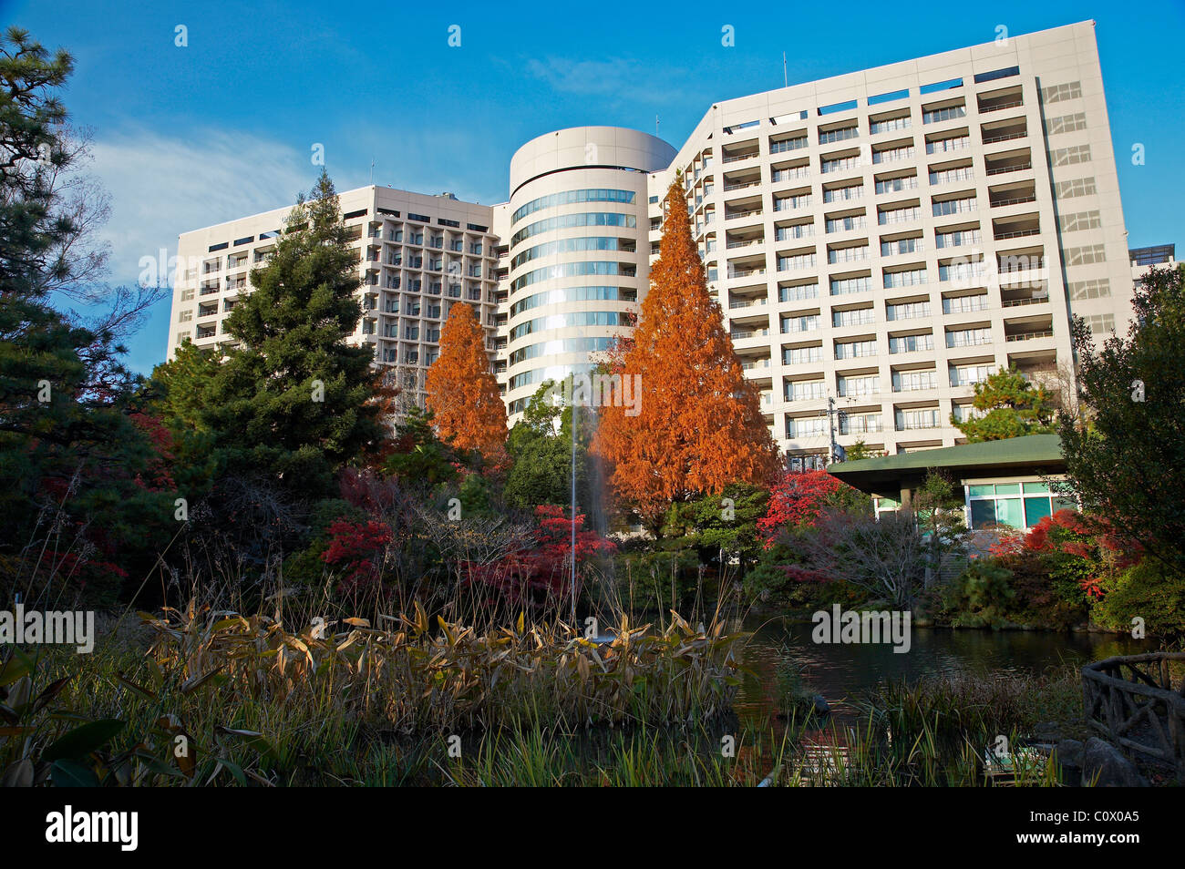 Modern japanese landscape architecture hi-res stock photography and ...