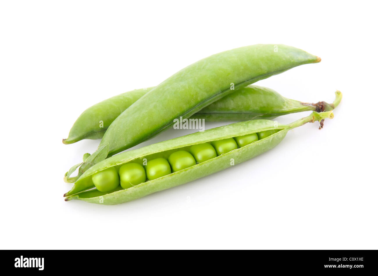 Ripe green pea vegetable isolated Stock Photo - Alamy
