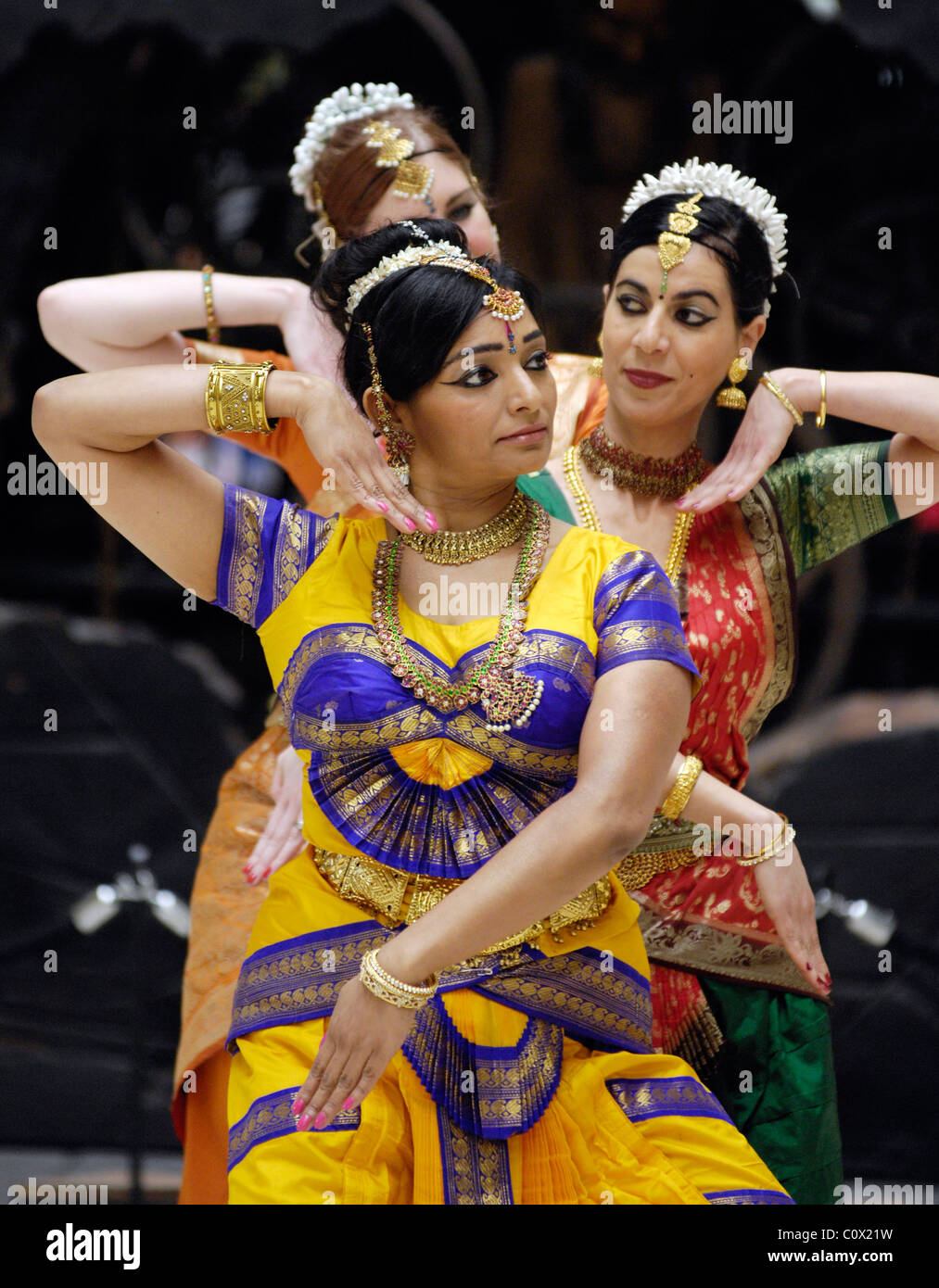 Rabindranath tagore dance hi-res stock photography and images - Alamy