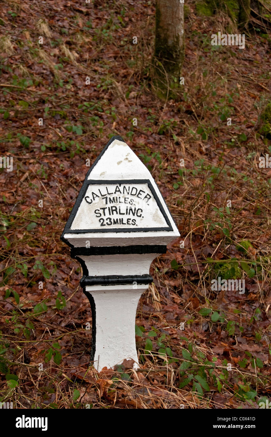Distance marker on road hi-res stock photography and images - Alamy