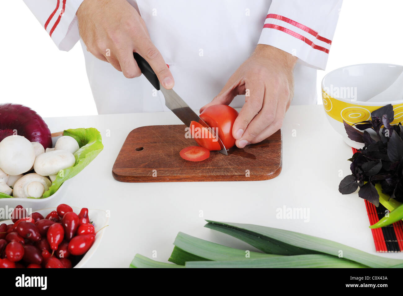 Chef cuts the vegetables Stock Photo - Alamy