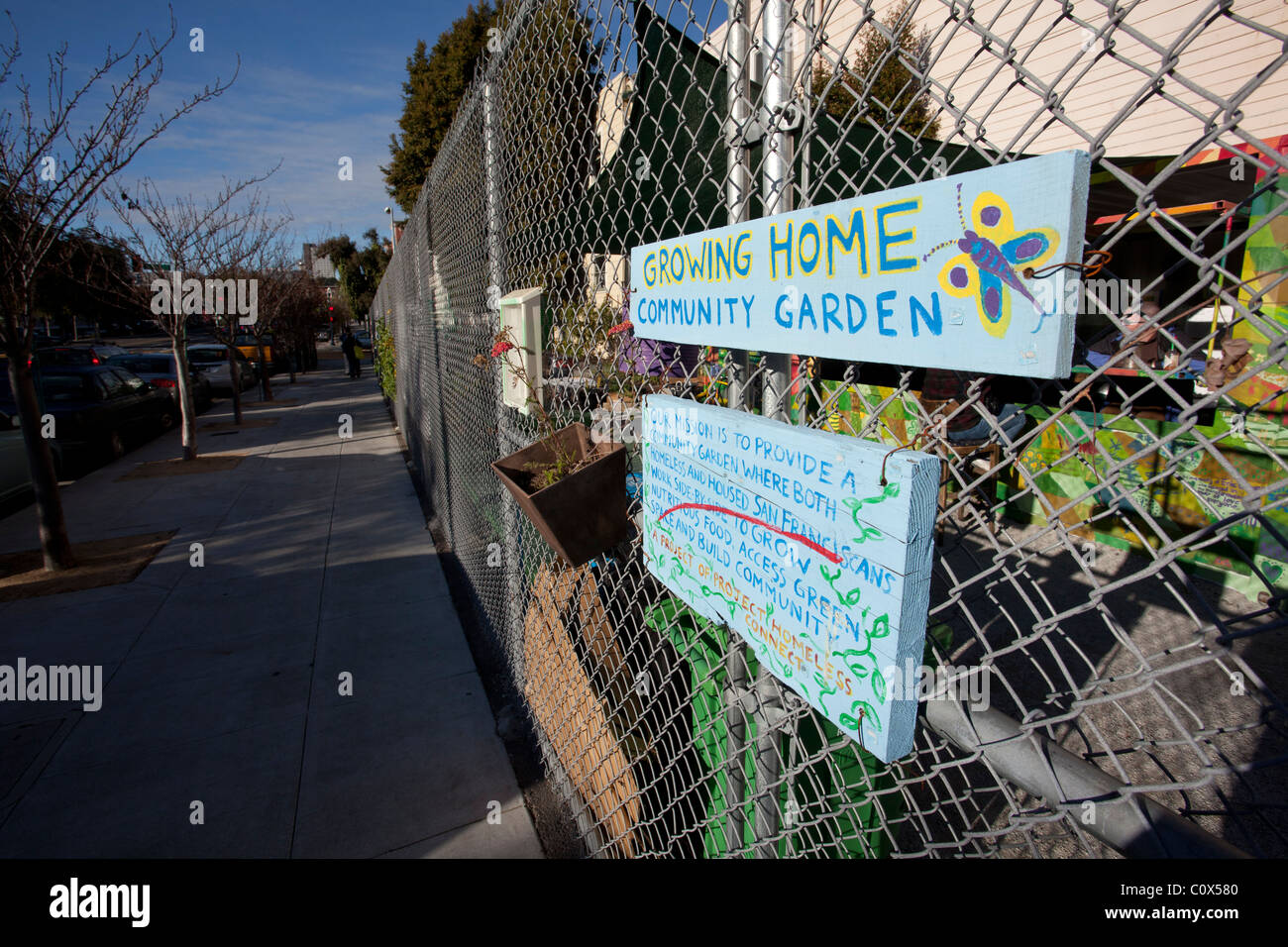 San Francisco Comunity Garden, Octavia Blvd Stock Photo - Alamy