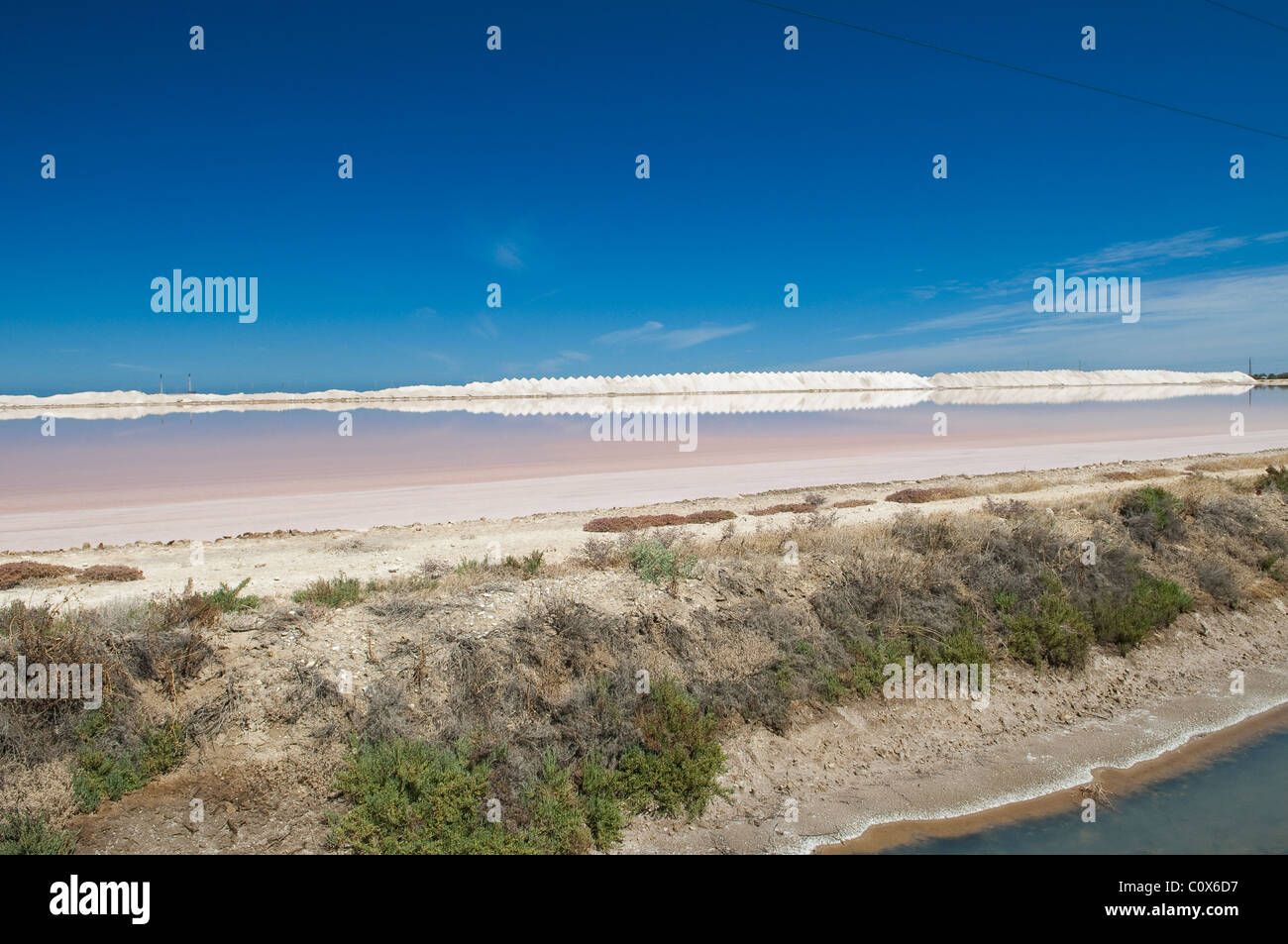 Salt pans and australia hi-res stock photography and images - Alamy