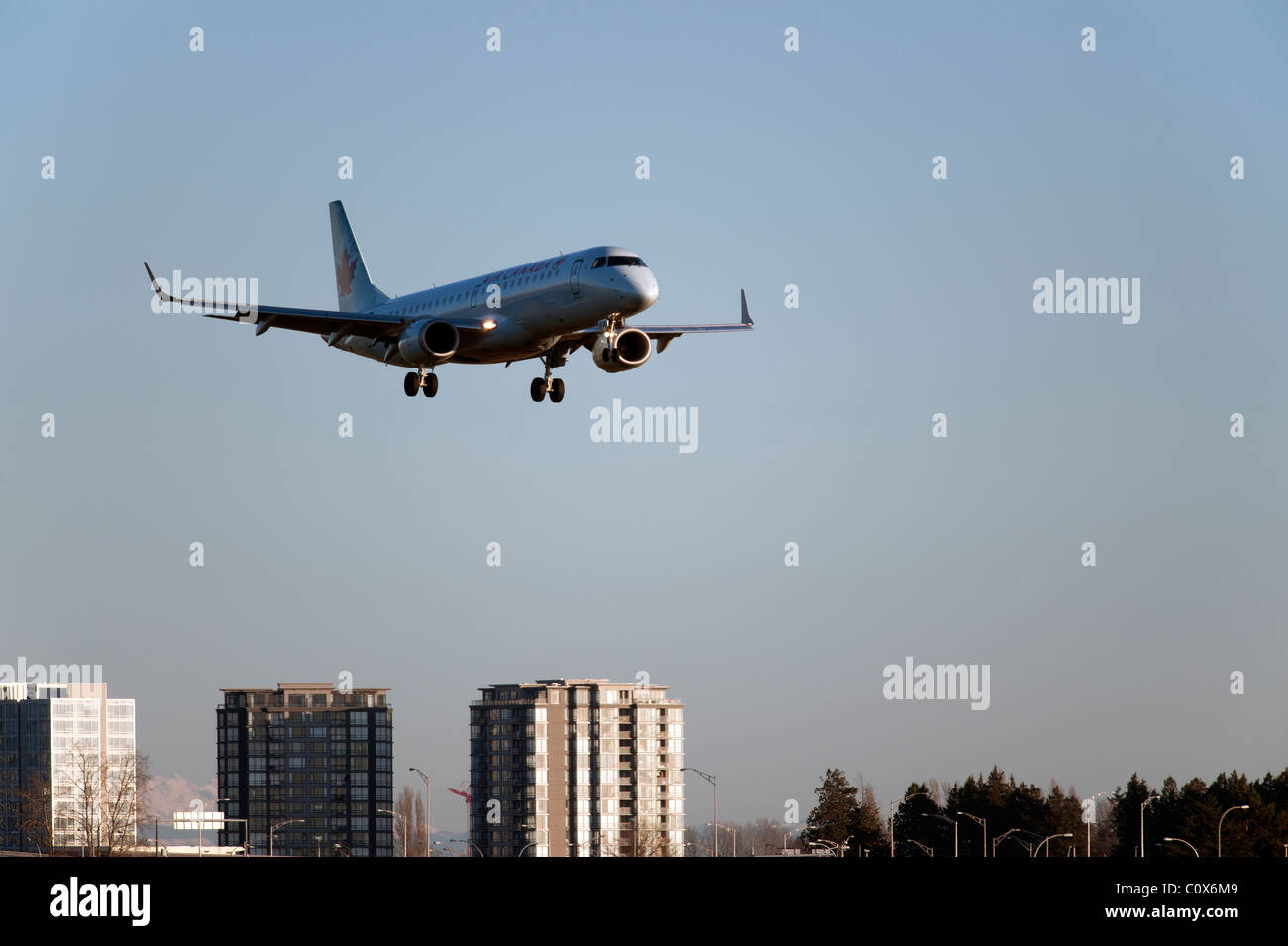 Aircraft before landing in Vancouver Stock Photo - Alamy