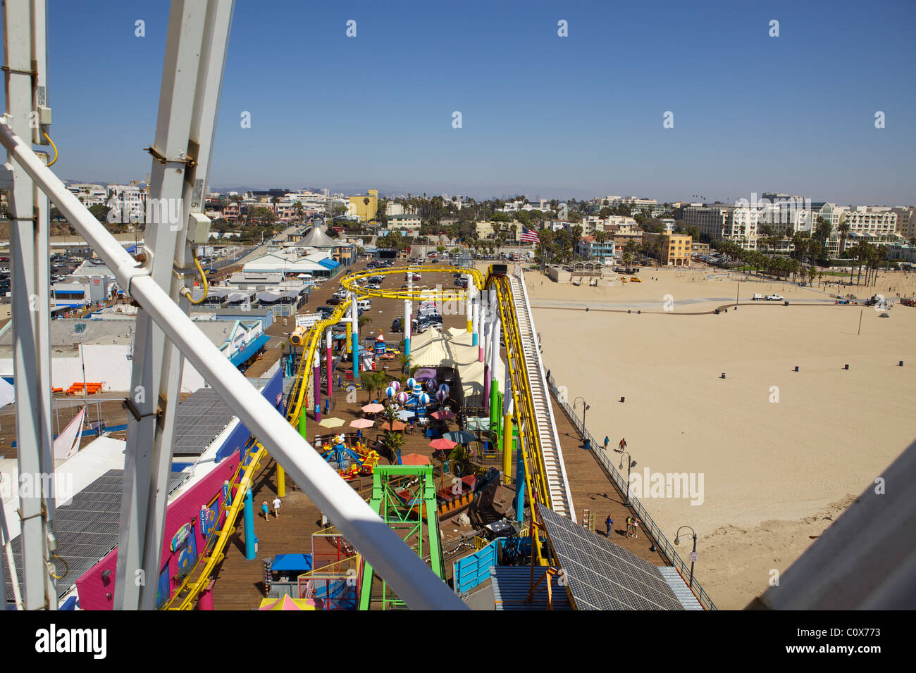 Aerial view amusement park santa hi-res stock photography and images ...