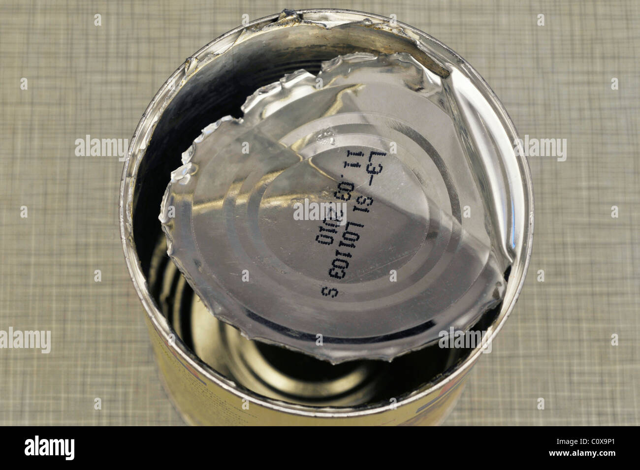 top view of opened can of food with date Stock Photo - Alamy
