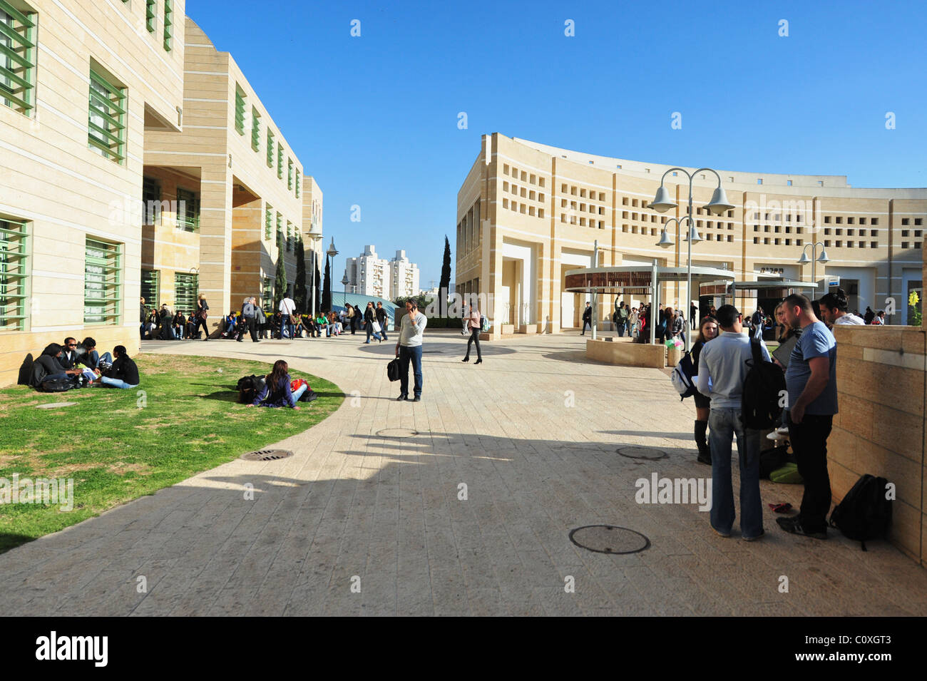 Students At Campus Architecture High Resolution Stock Photography and ...