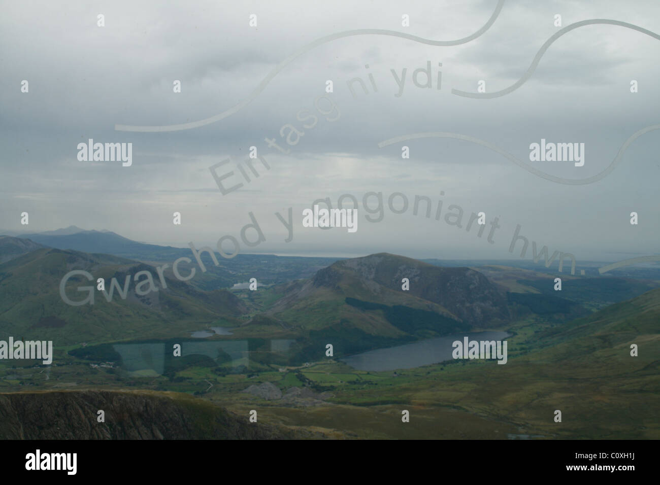 Mount snowdon summit cafe hi-res stock photography and images - Alamy