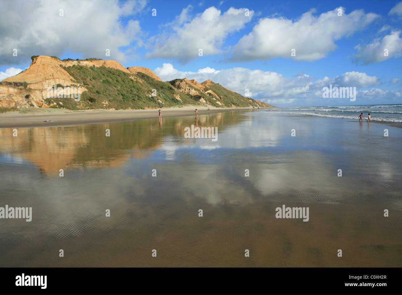 Baylys beach hi-res stock photography and images - Alamy