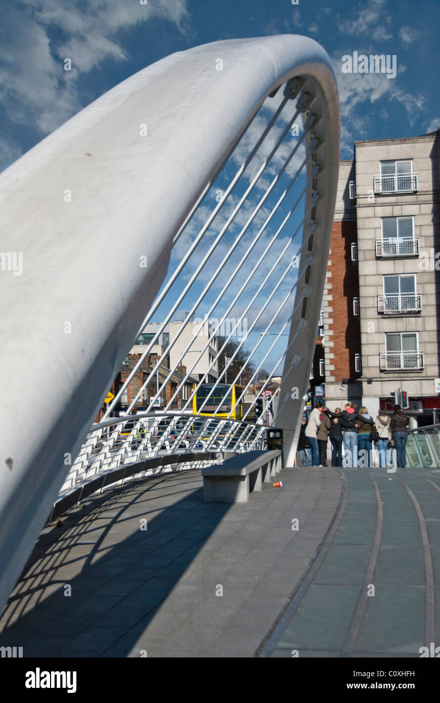 Giant arch hi-res stock photography and images - Alamy