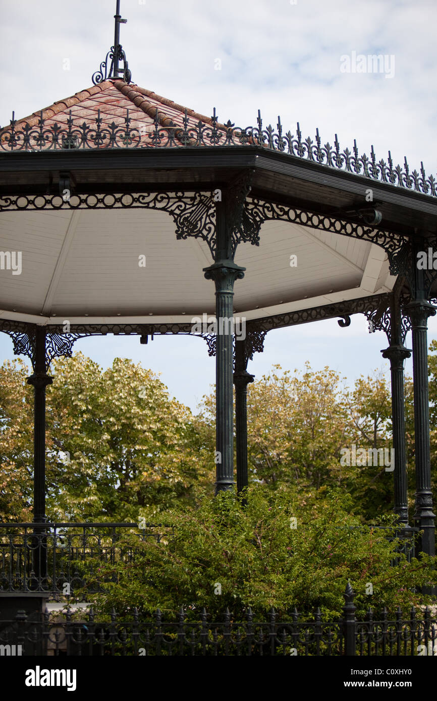Corfu Town Bandstand. at the Spianada park Stock Photo - Alamy
