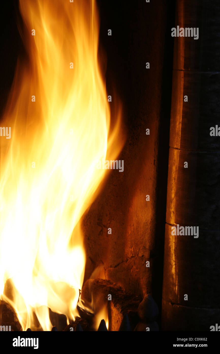coal fire in living room Stock Photo - Alamy