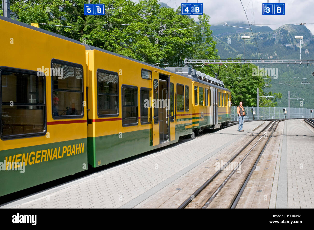 Cog railways hi-res stock photography and images - Alamy