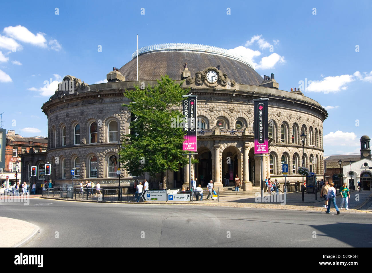 Leeds victorian building hi-res stock photography and images - Alamy