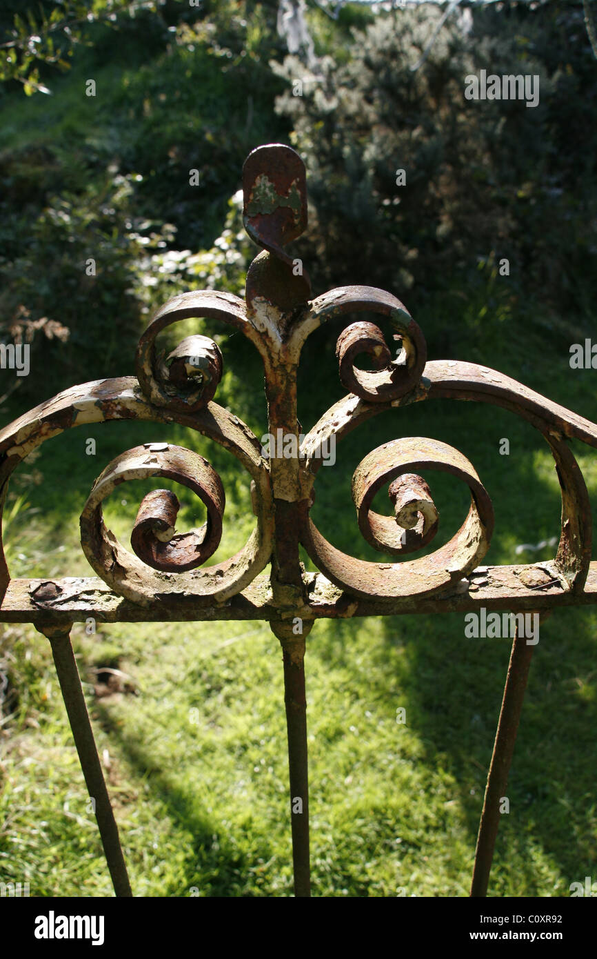 old garden gate Stock Photo - Alamy