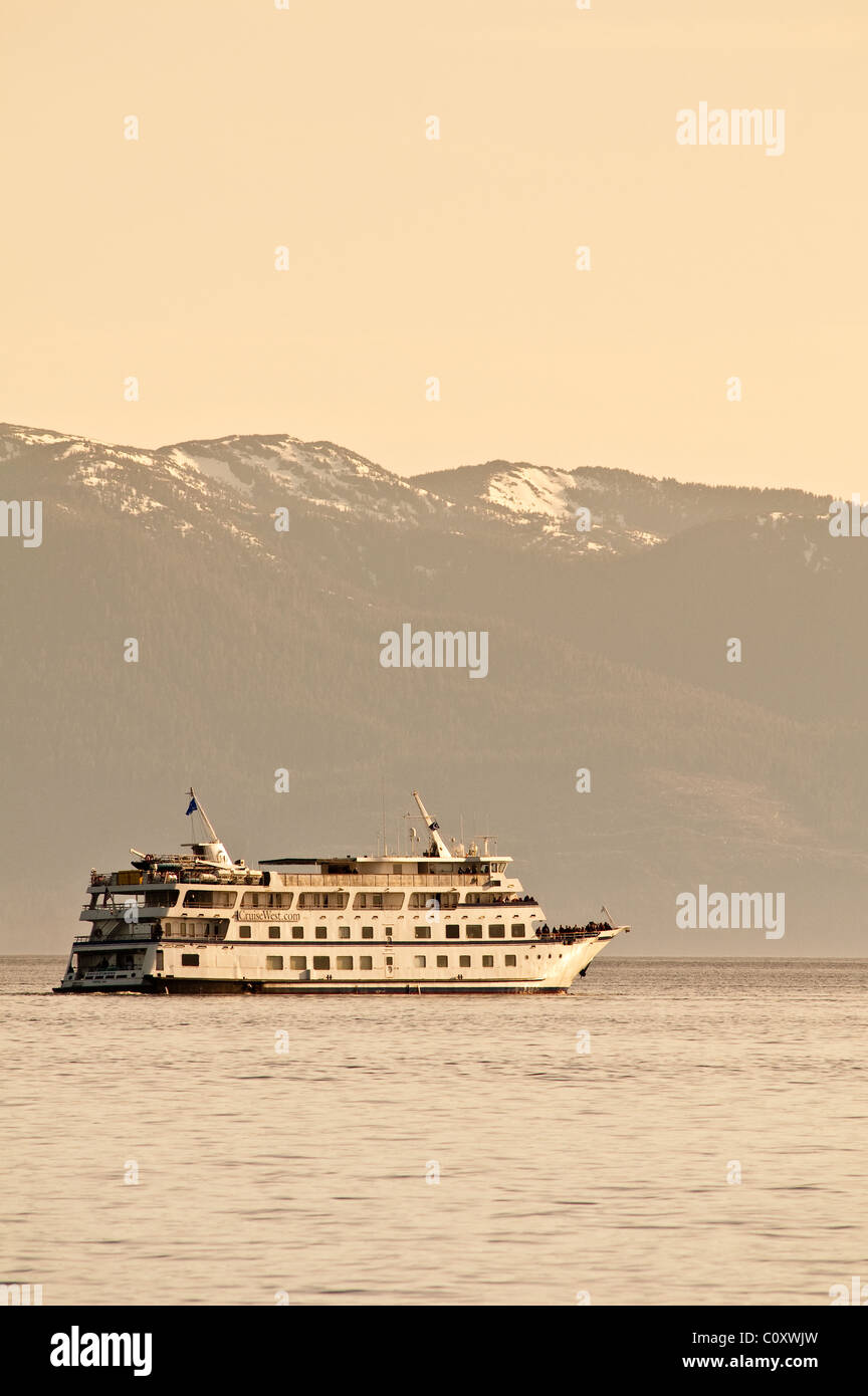 Alaska. Spirit Of Endeavour cruise ship, Five Finger Islands, Frederick ...