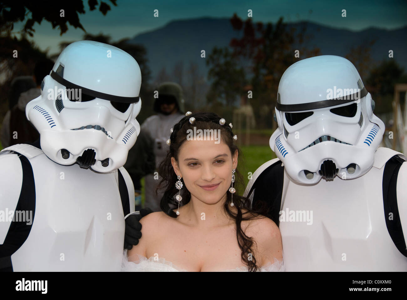 White armour hi-res stock photography and images - Alamy