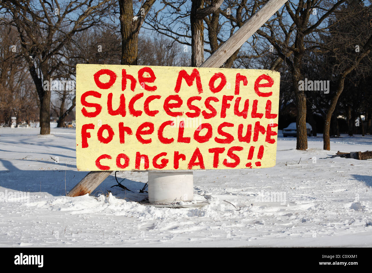 Foreclosed sign hi-res stock photography and images - Alamy