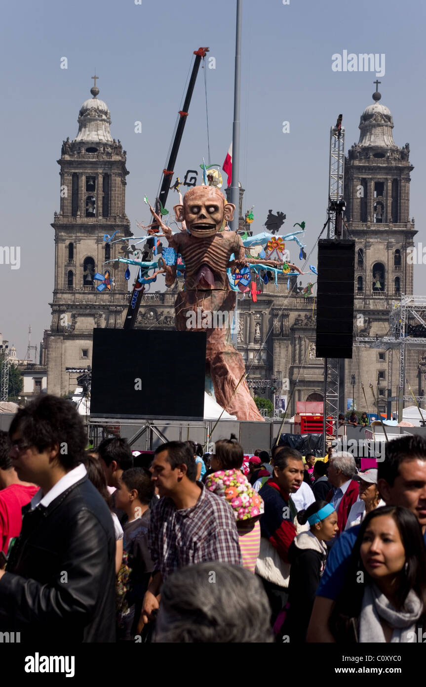 Giant Sculpture Of Aztec God at Jake Congreve blog