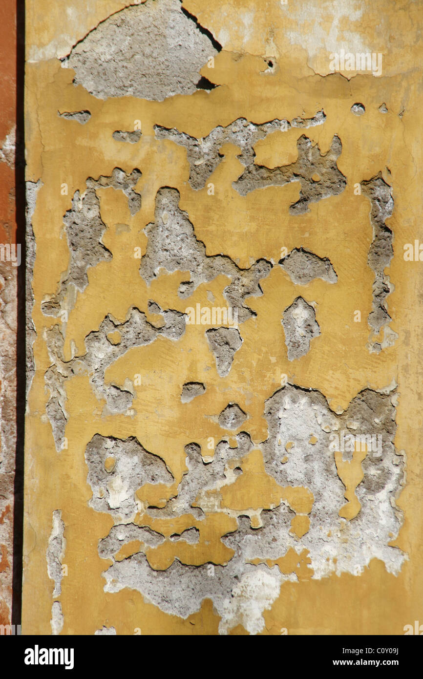 detail of flaking paint on wall surface Stock Photo - Alamy