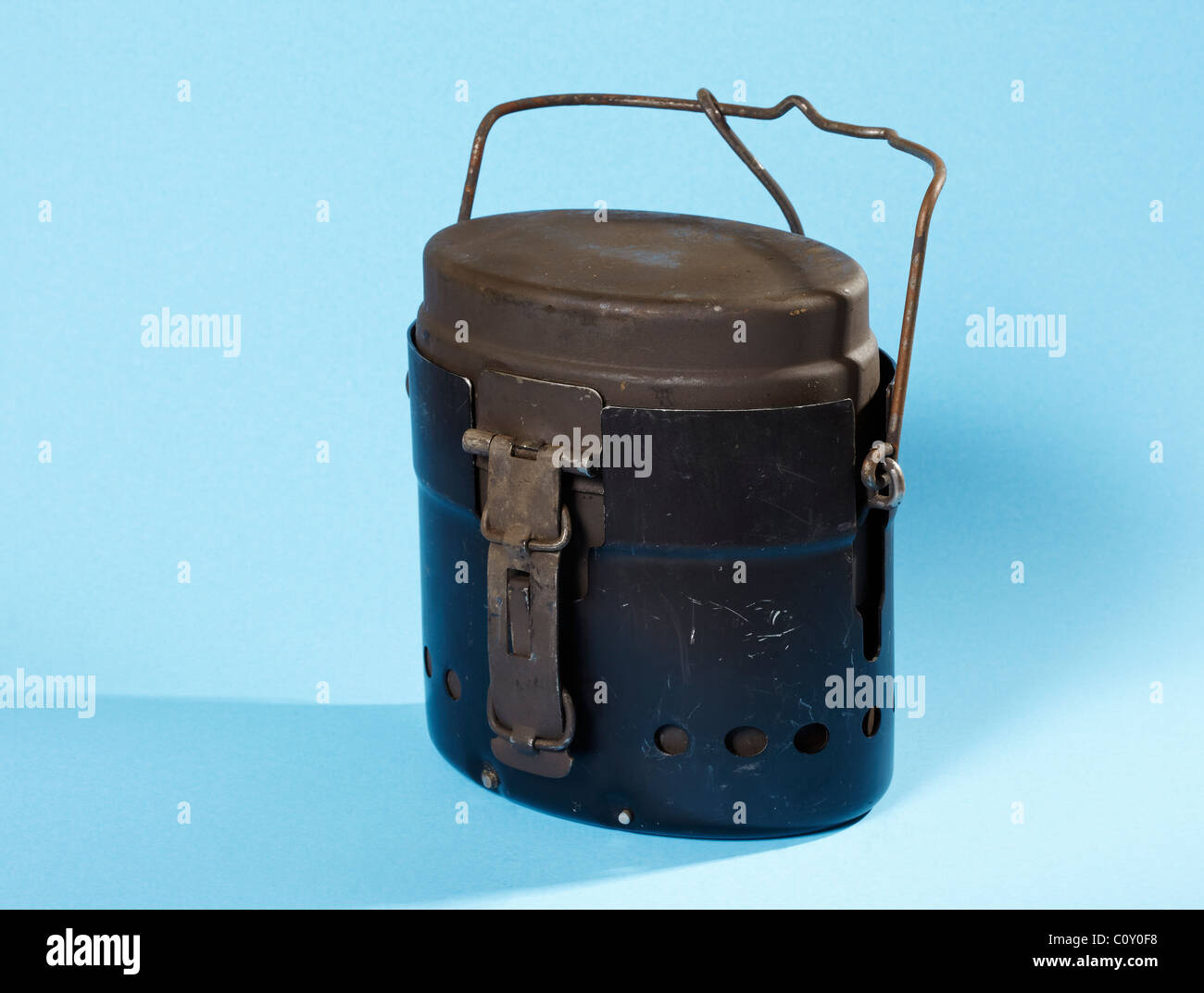Swedish Army Tangia Mess Kit for cooking food Stock Photo - Alamy