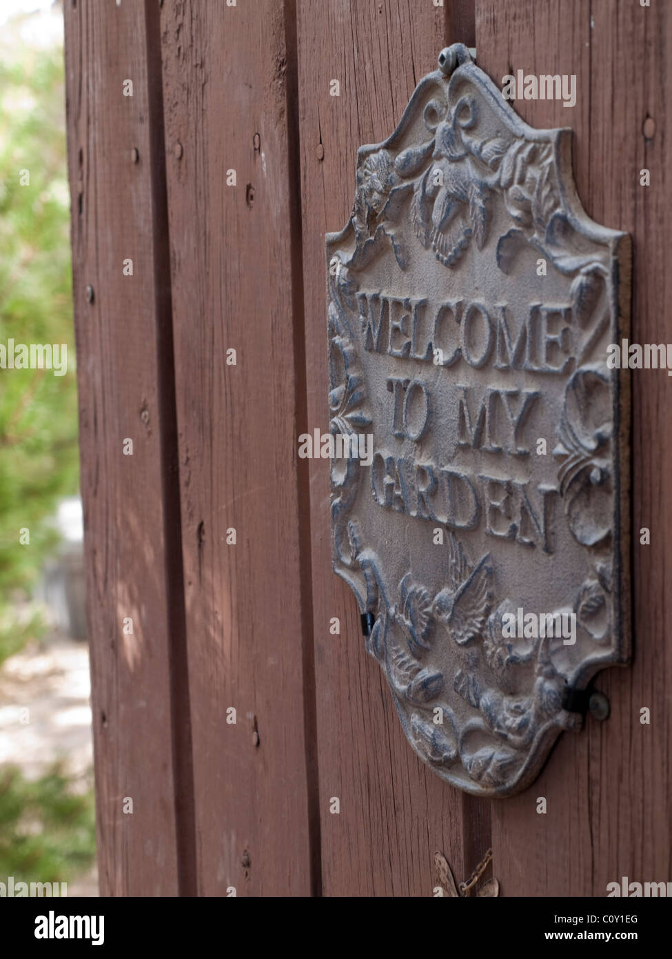 Welcome back sign hi-res stock photography and images - Alamy