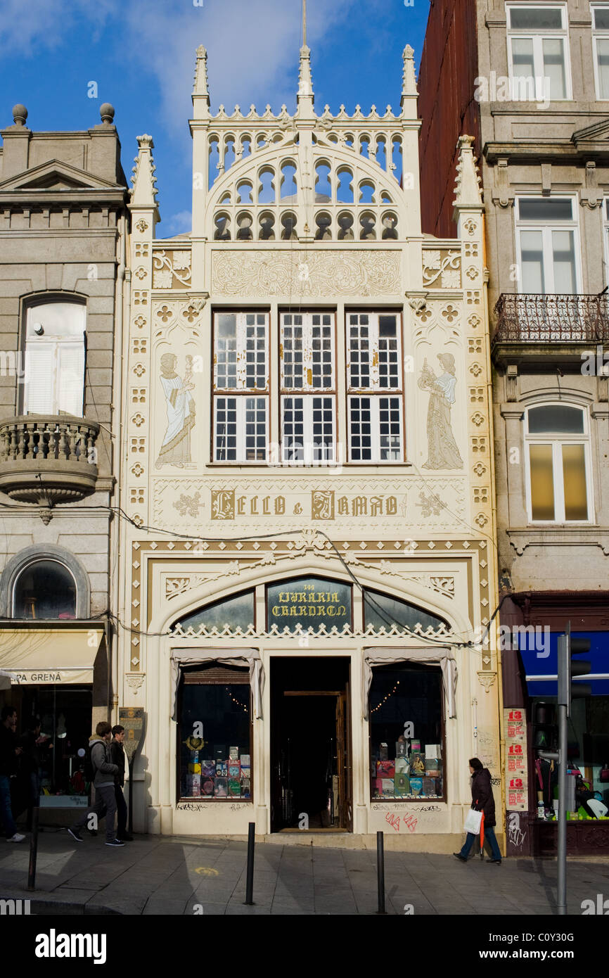 Livraria lello porto hi-res stock photography and images - Alamy
