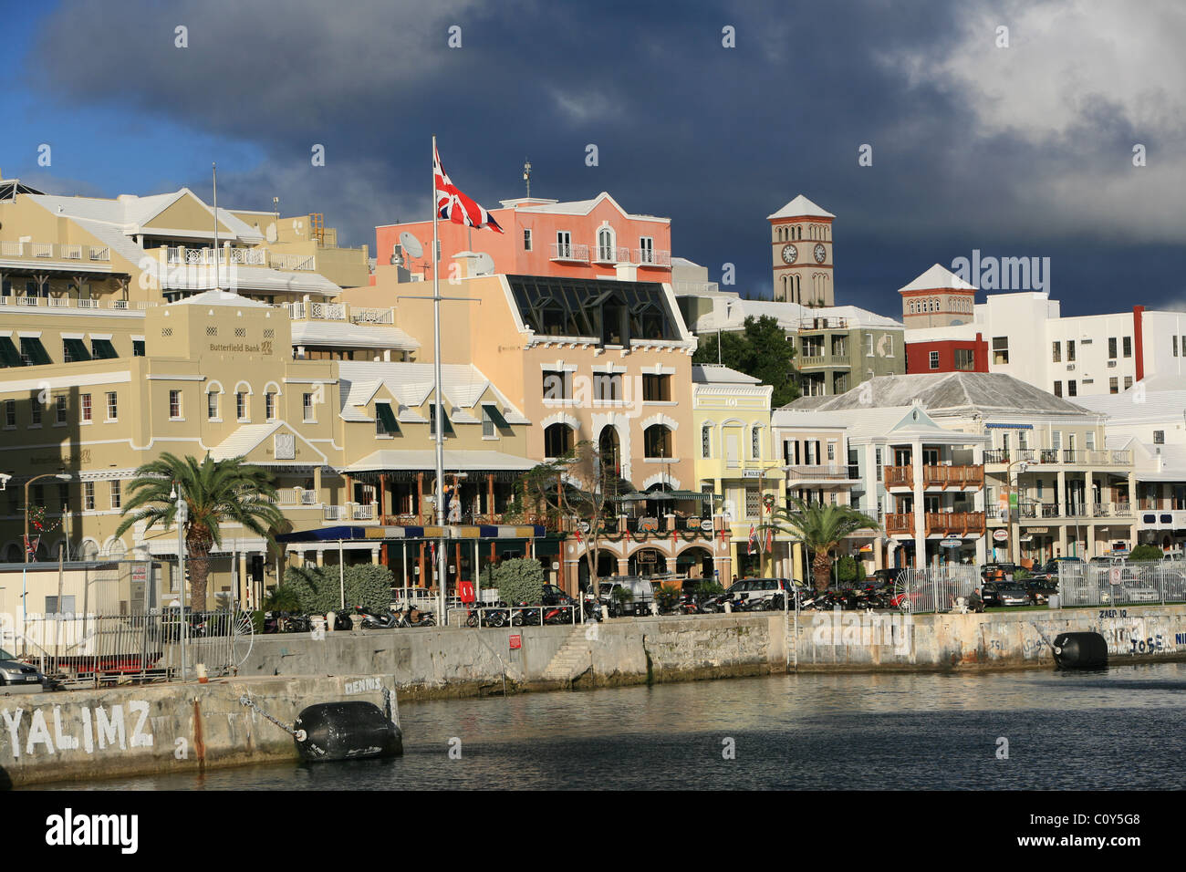 Hamilton town and harbour Bermuda Stock Photo - Alamy
