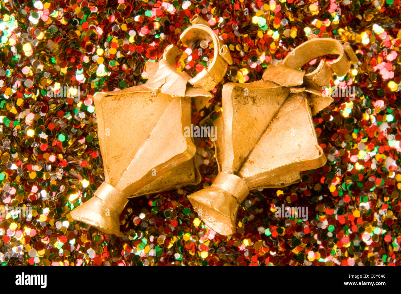 Gold earrings hi-res stock photography and images - Alamy