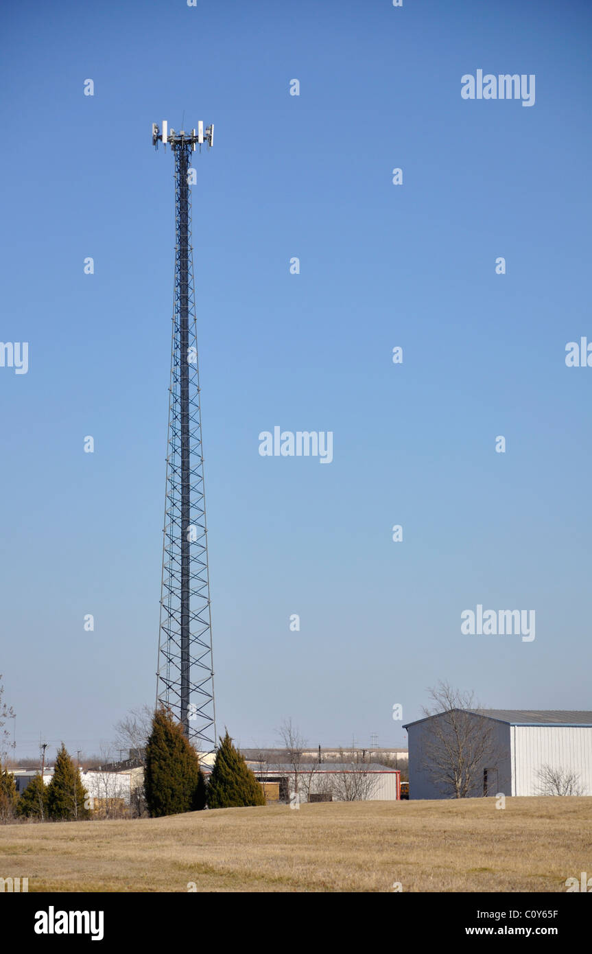 Cell tower texas hi-res stock photography and images - Alamy