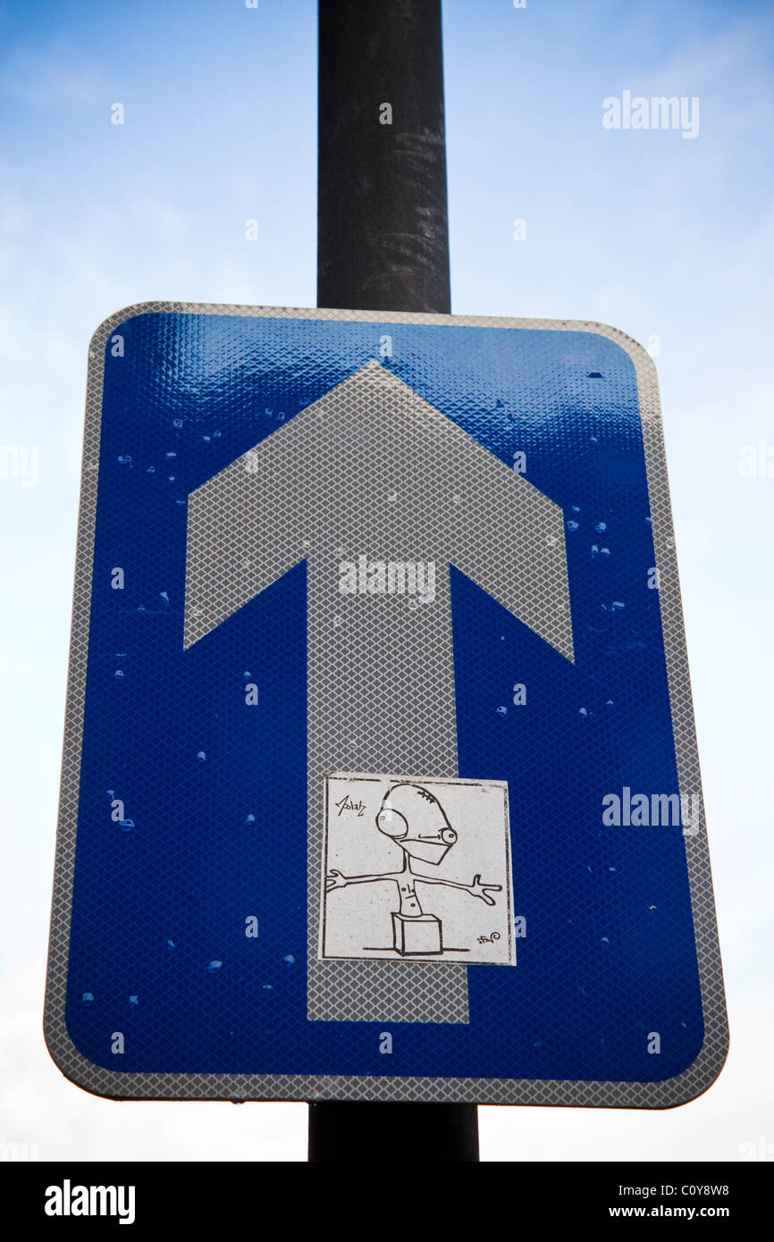 Street art road sign High Resolution Stock Photography and Images - Alamy