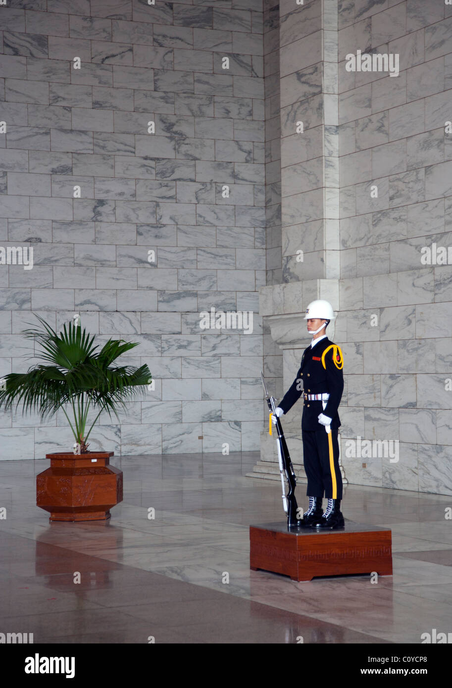Taipei guard hi-res stock photography and images - Alamy