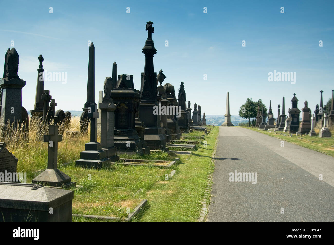 View of Undercliffe Cemetery Bradford Stock Photo - Alamy