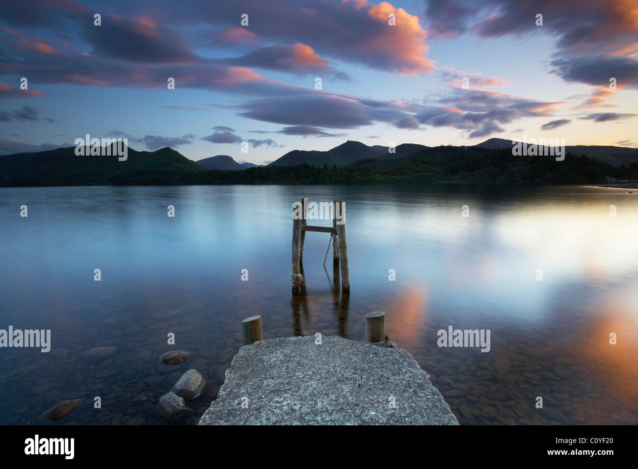 Jetty boat hi-res stock photography and images - Alamy