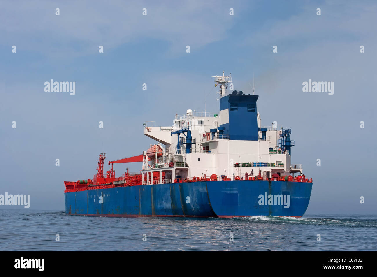 Water from water tanker hi-res stock photography and images - Alamy