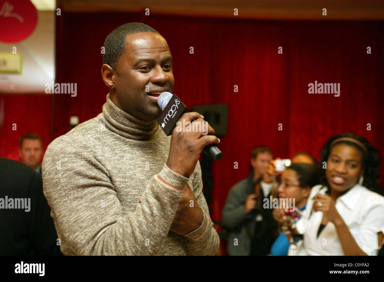 Brian McKnight performing songs from his new Christmas CD, at Macy's ...