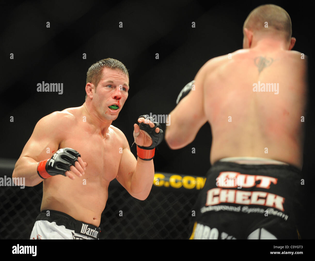 Marcus Davis with opponent Chris Lytle The Ultimate Fighting ...