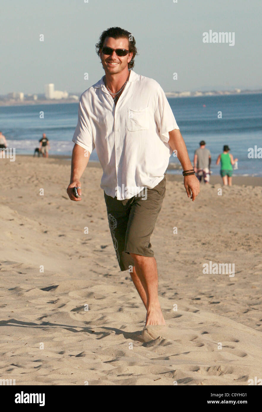 Gavin rossdale malibu beach hi-res stock photography and images - Alamy