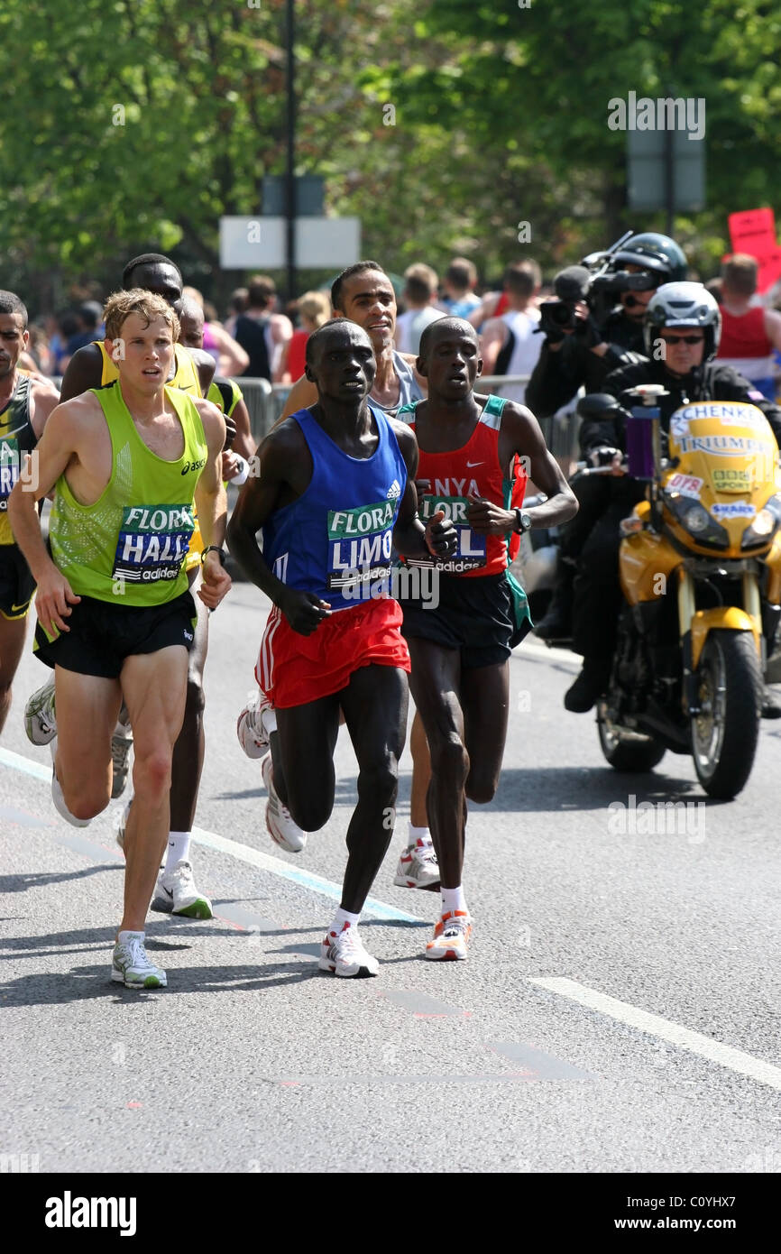 Martin Lel & Felix Limo of Kenya, Ryan Hall (USA) running in the Flora ...