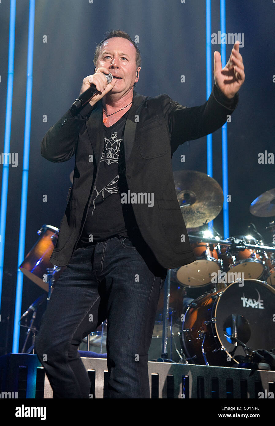 Jim Kerr of Simple Minds performing on the first night of their "30th ...
