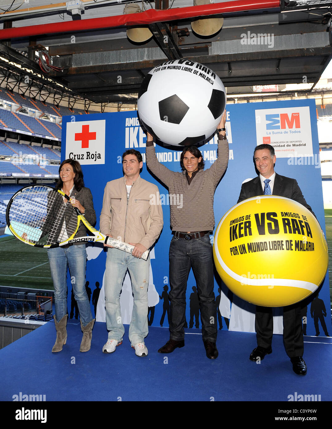 Iker Casillas, Rafael Nadal and Guests attend a photocall for 'Iker vs ...