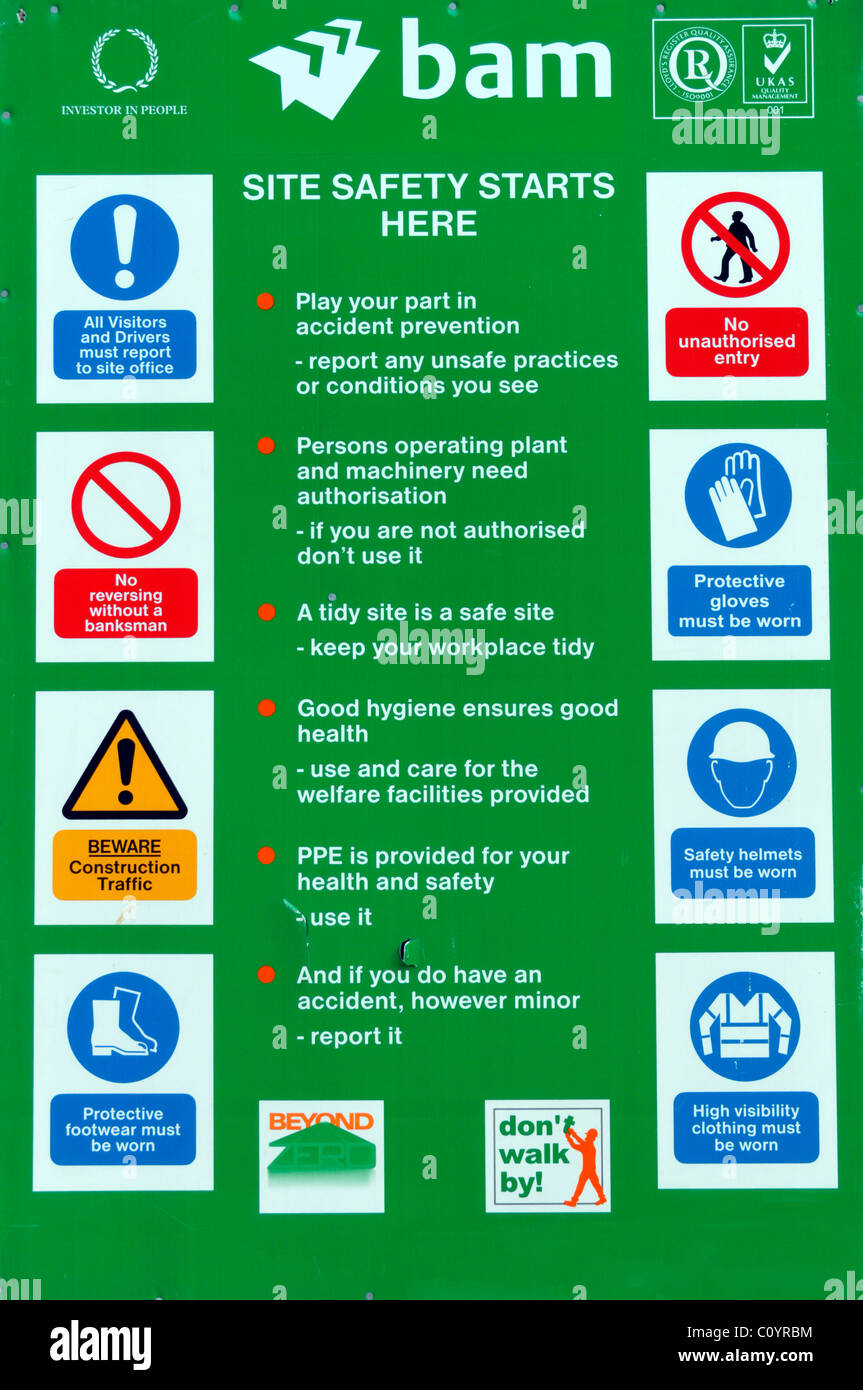 Construction site health safety building signage High Resolution Stock ...