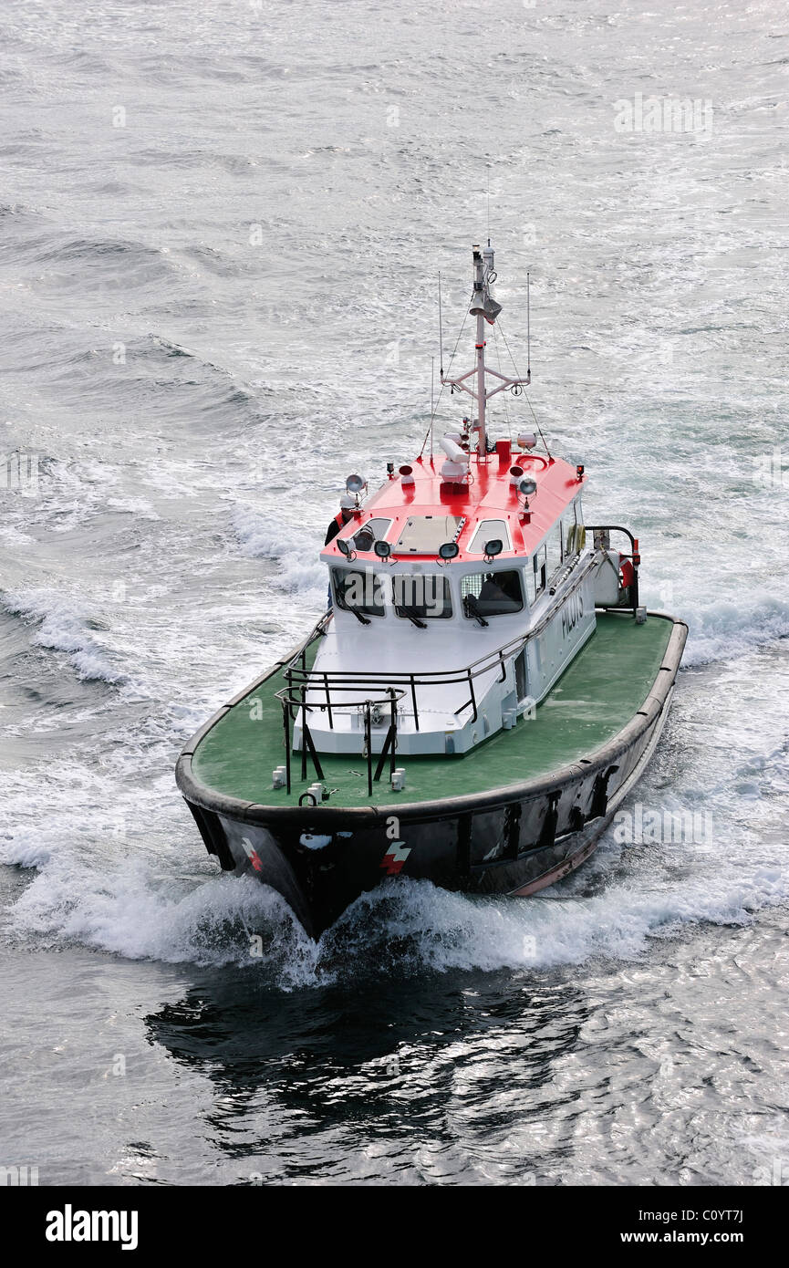 Pilot boat on the Firth of Forth near Edinburgh, Scotland, UK Stock ...