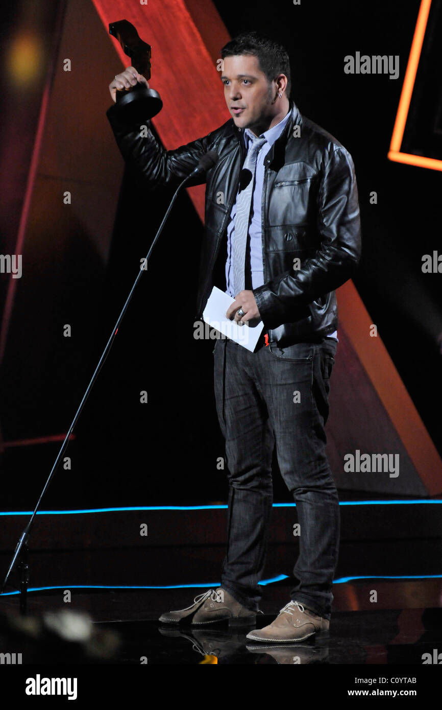 George Stroumboulopoulos accepting an award at , 23rd Annual Gemini ...