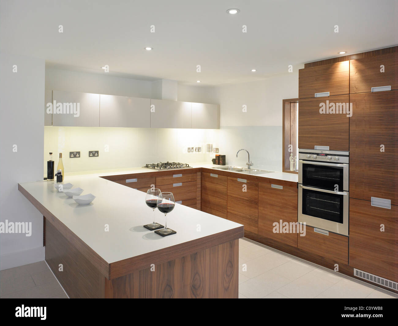 Interior shot of kitchen Stock Photo - Alamy