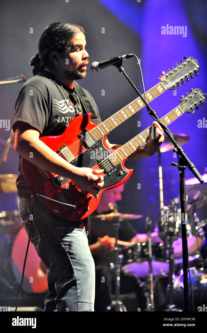 George Leach performs at the Unity Festival Harmonic Fusion with Derek ...
